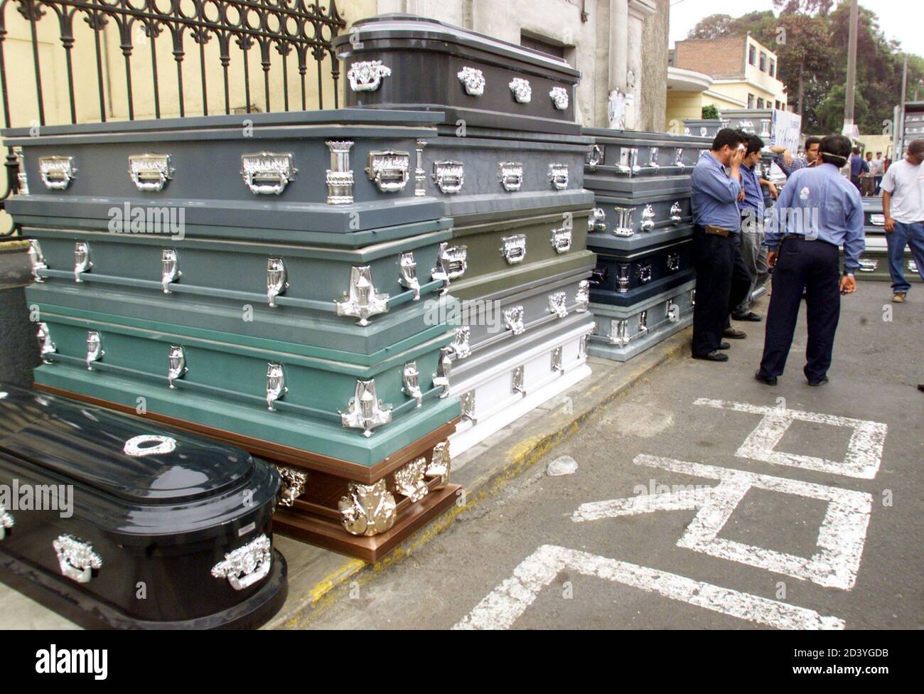 Empty coffin outside hi-res stock photography and images - Alamy