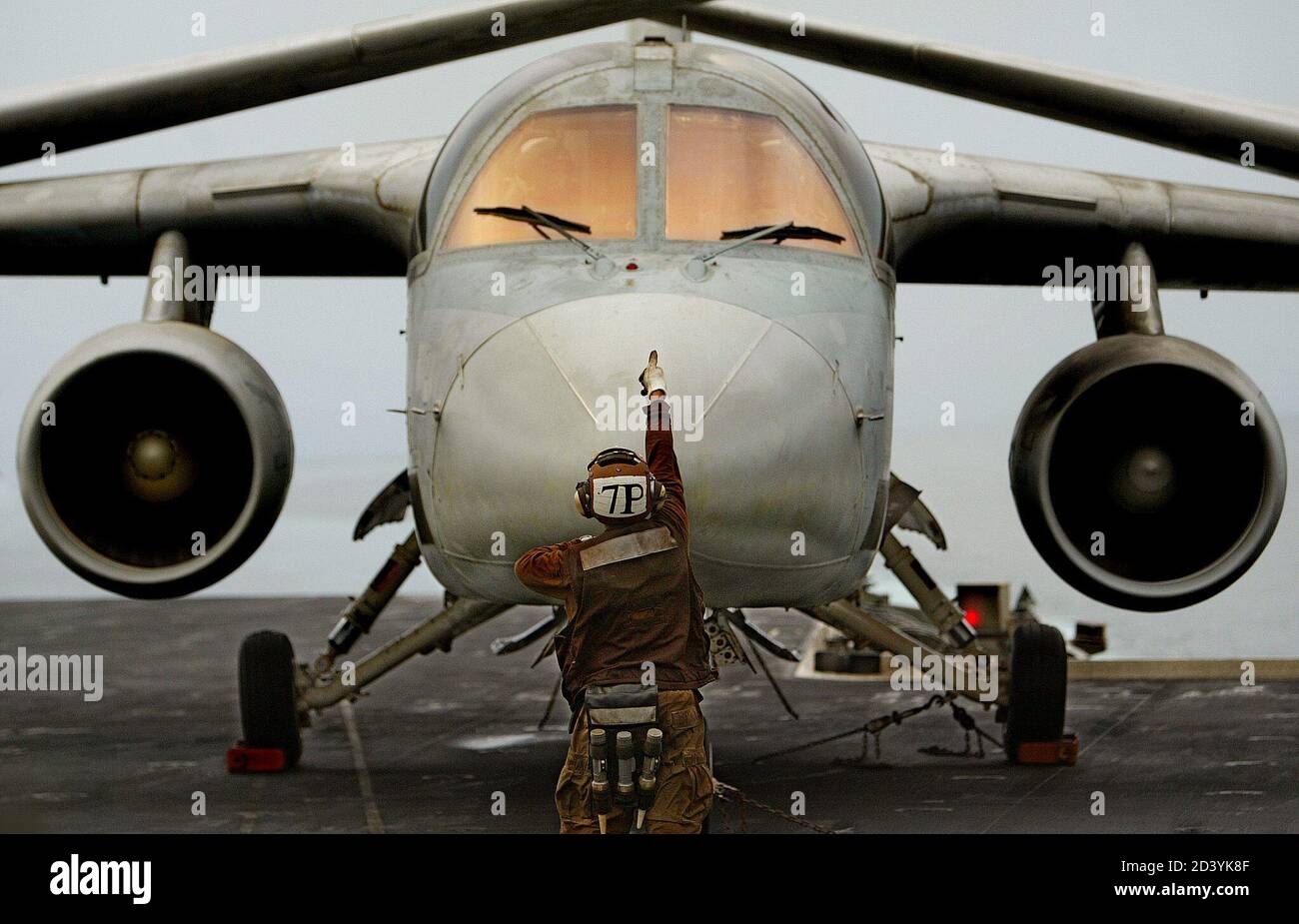 Take off position hi-res stock photography and images - Alamy