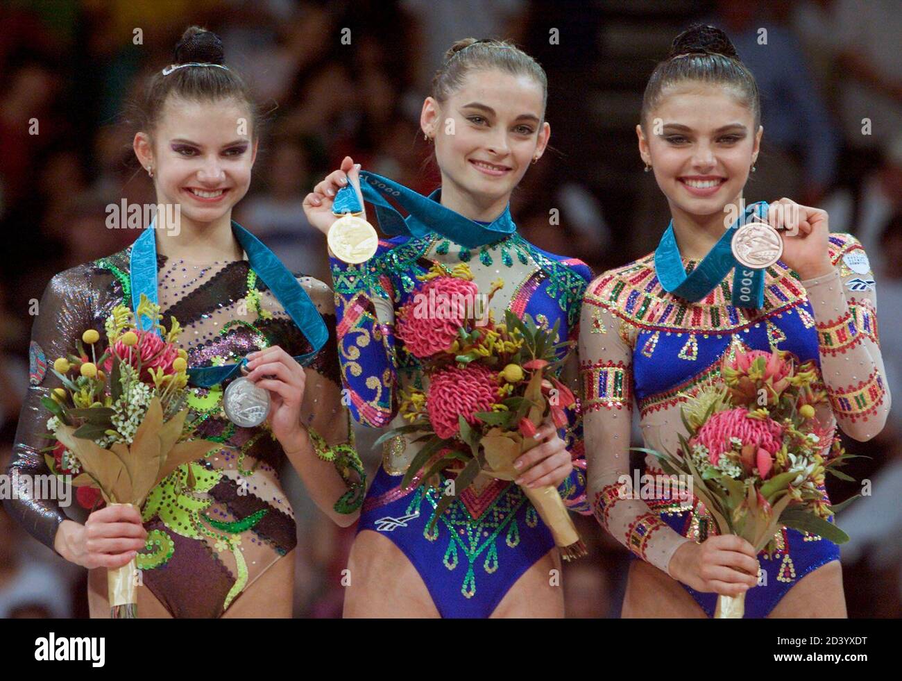 Rhythmic gymnastics yulia raskina hi-res stock photography and images ...