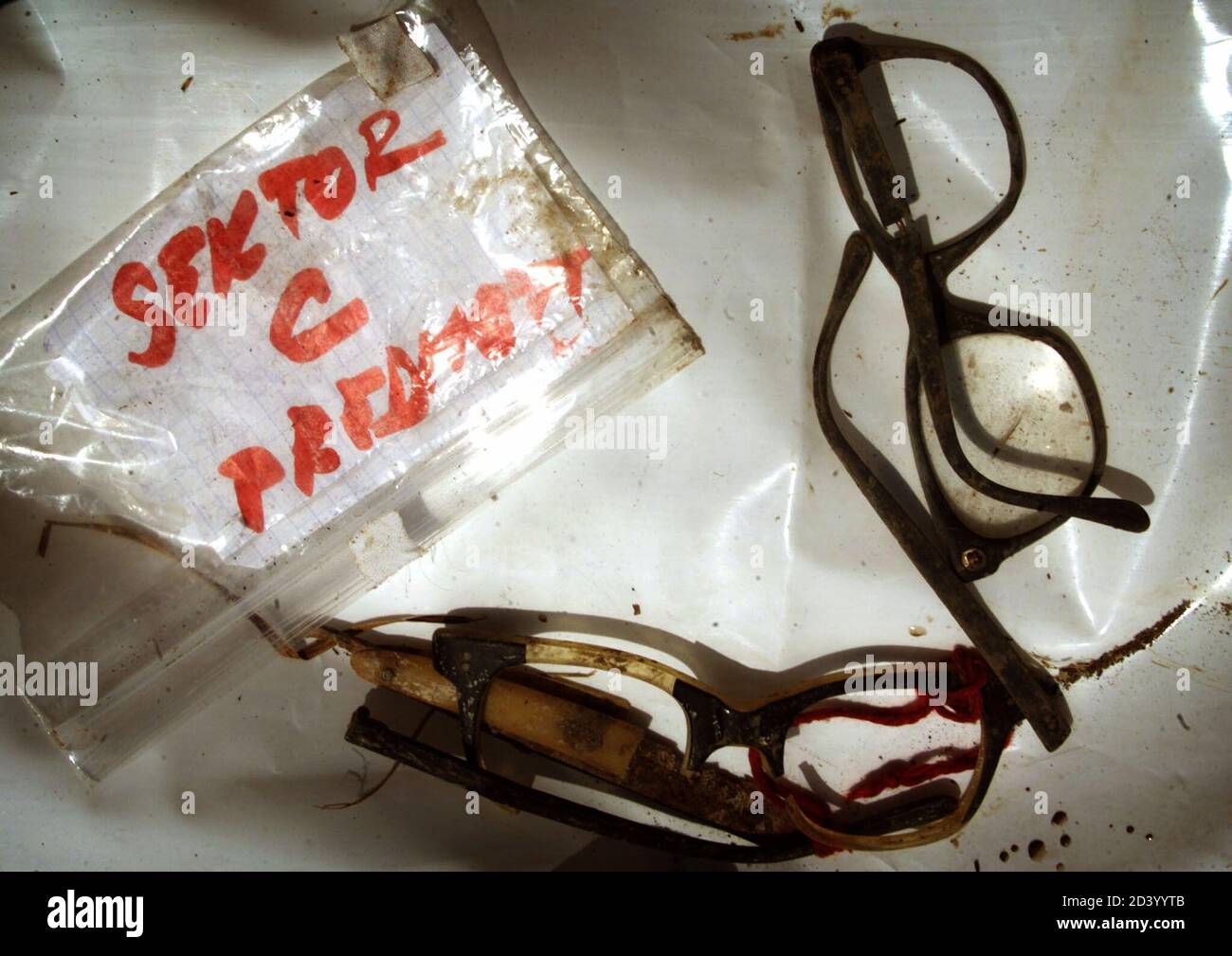Exhumed bodies hi-res stock photography and images - Alamy