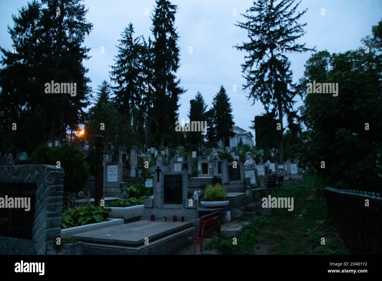 European cemetery hi-res stock photography and images - Alamy