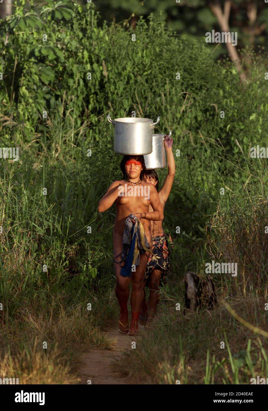Yawalapiti Tribe Women