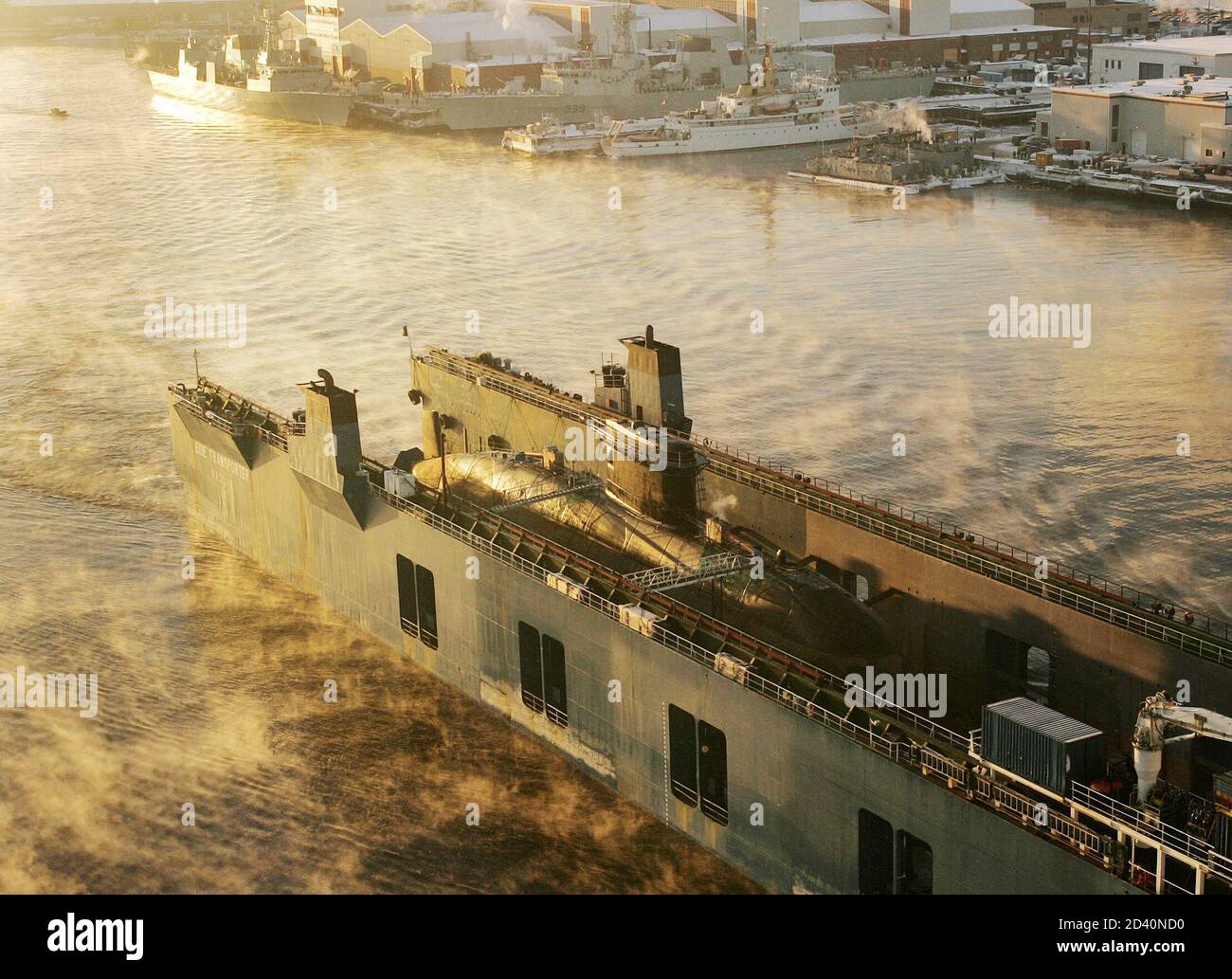 Submarine at faslane naval base hi-res stock photography and images - Alamy