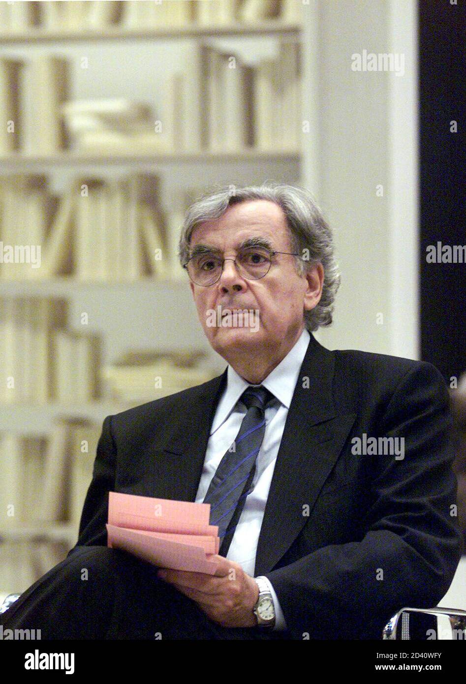 Bernard pivot hi-res stock photography and images - Alamy