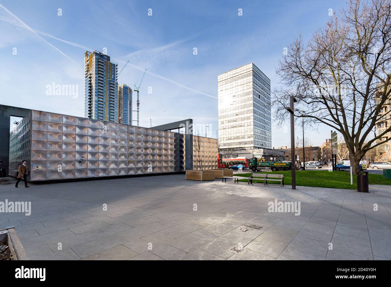 Michael faraday memorial elephant and castle hi-res stock photography ...