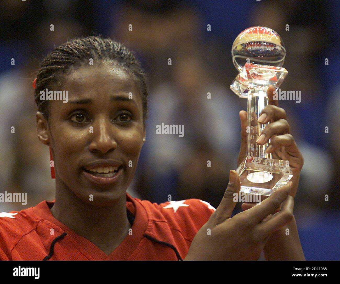 Fiba world championship usa trophy hi-res stock photography and images ...