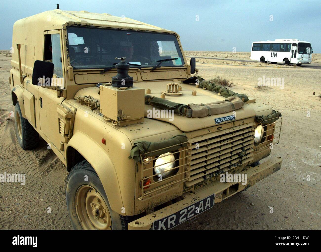 British Army Land Rover High Resolution Stock Photography and Images ...