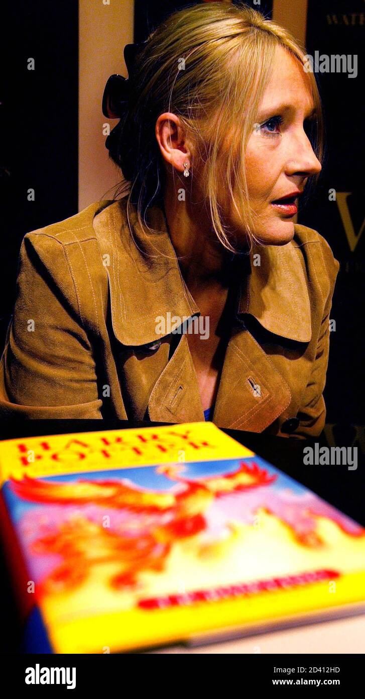 J k rowling author hi-res stock photography and images - Alamy