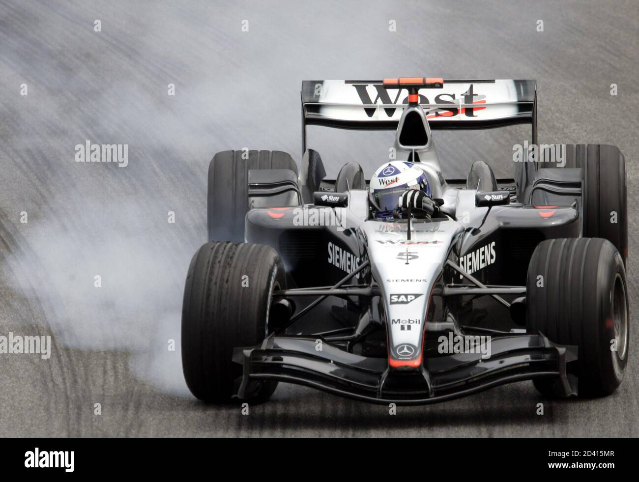 Mercedes f1 2004 hi-res stock photography and images - Alamy