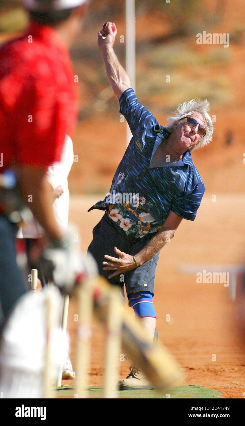 Australian fast bowler jeff thompson hi-res stock photography and ...