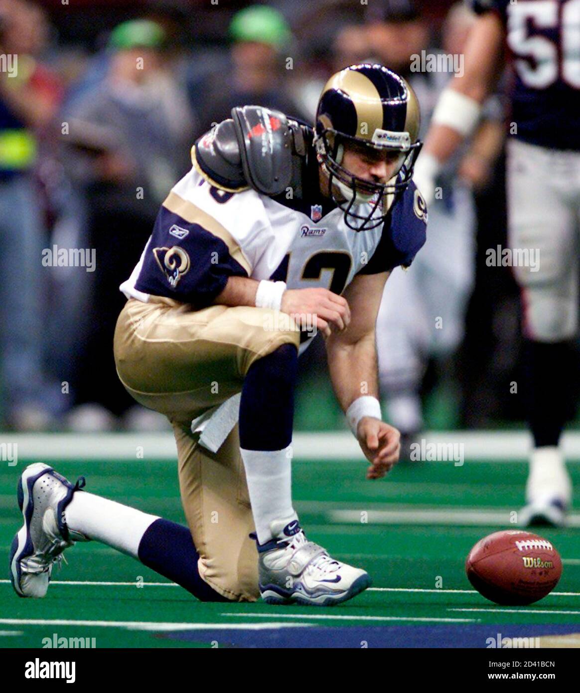 Kurt warner rams hi-res stock photography and images - Alamy