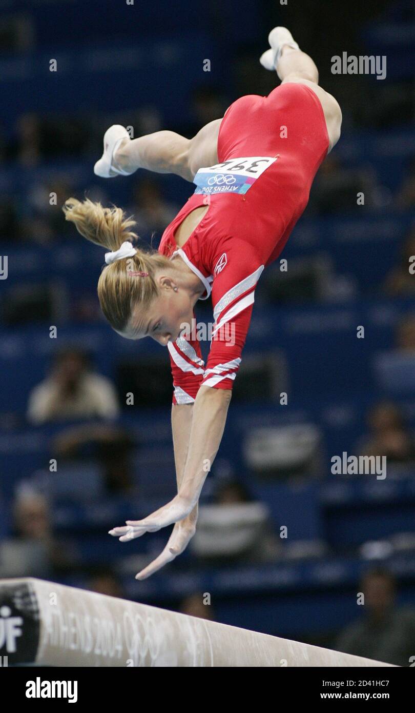 Svetlana khorkina olympics hi-res stock photography and images - Alamy