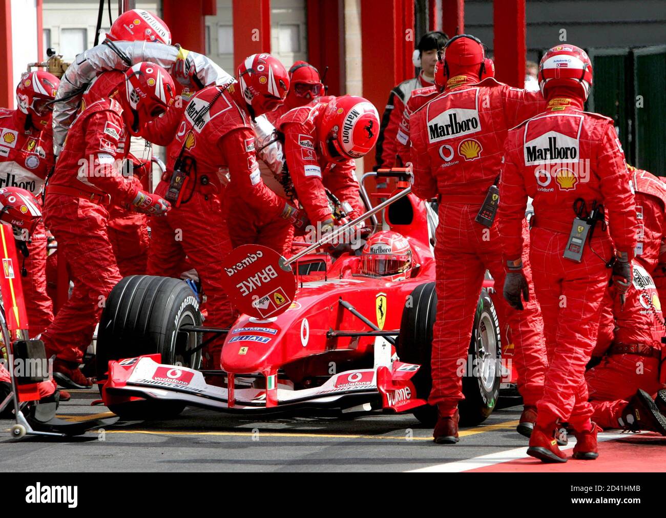 Ferrari finishing third hi-res stock photography and images - Alamy