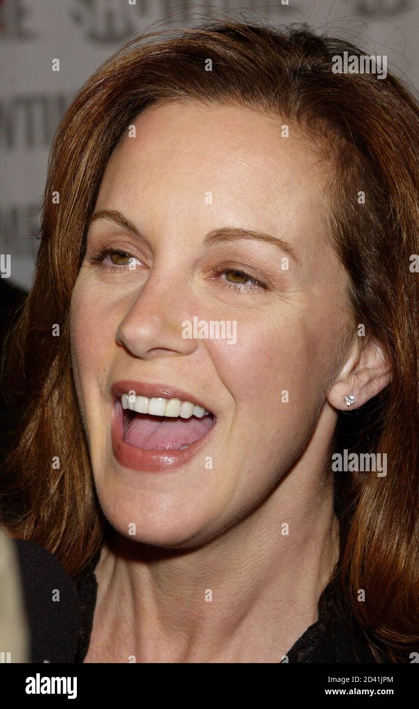 Elizabeth perkins weeds hi-res stock photography and images - Alamy
