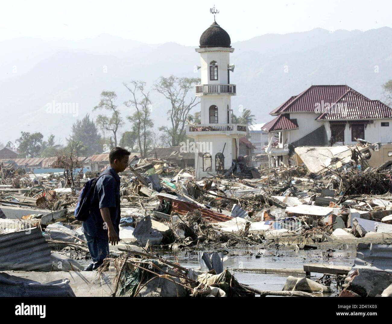 2004 Tsunami Banda Aceh High Resolution Stock Photography and Images ...