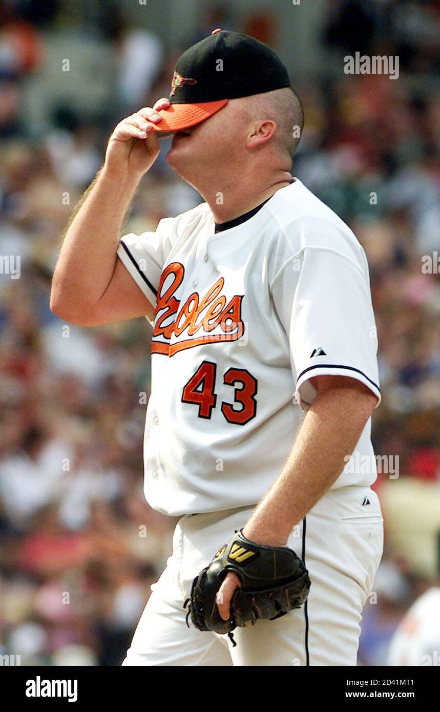 Sidney ponson orioles 2005 camden yards hi-res stock photography and ...