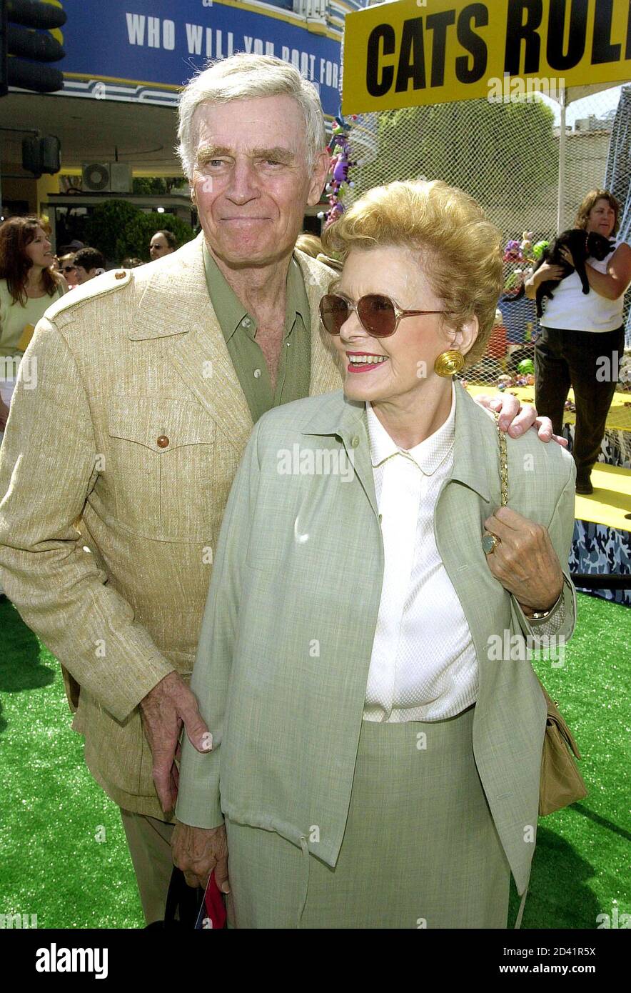 June 23 2001 charlton wife hi-res stock photography and images - Alamy