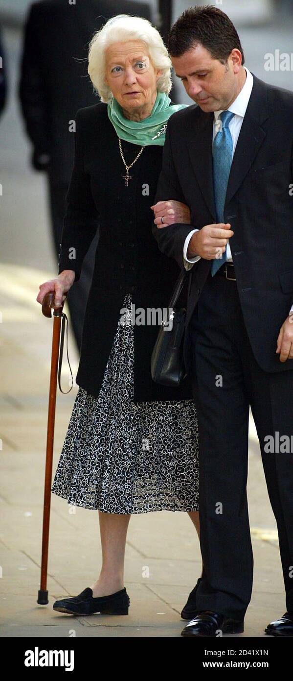 Frances shand kydd hi-res stock photography and images - Alamy