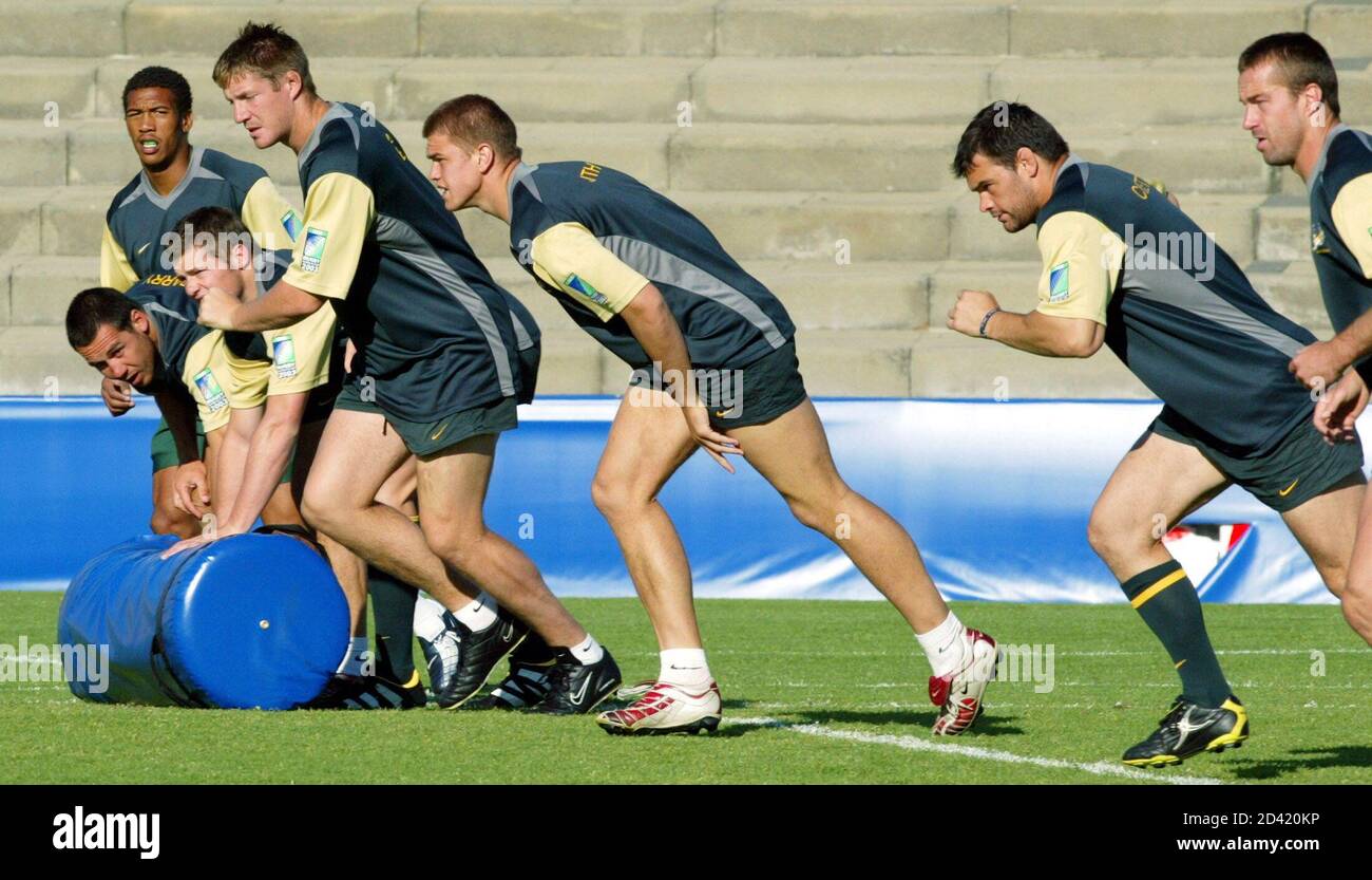 Captain de wet hi-res stock photography and images - Alamy