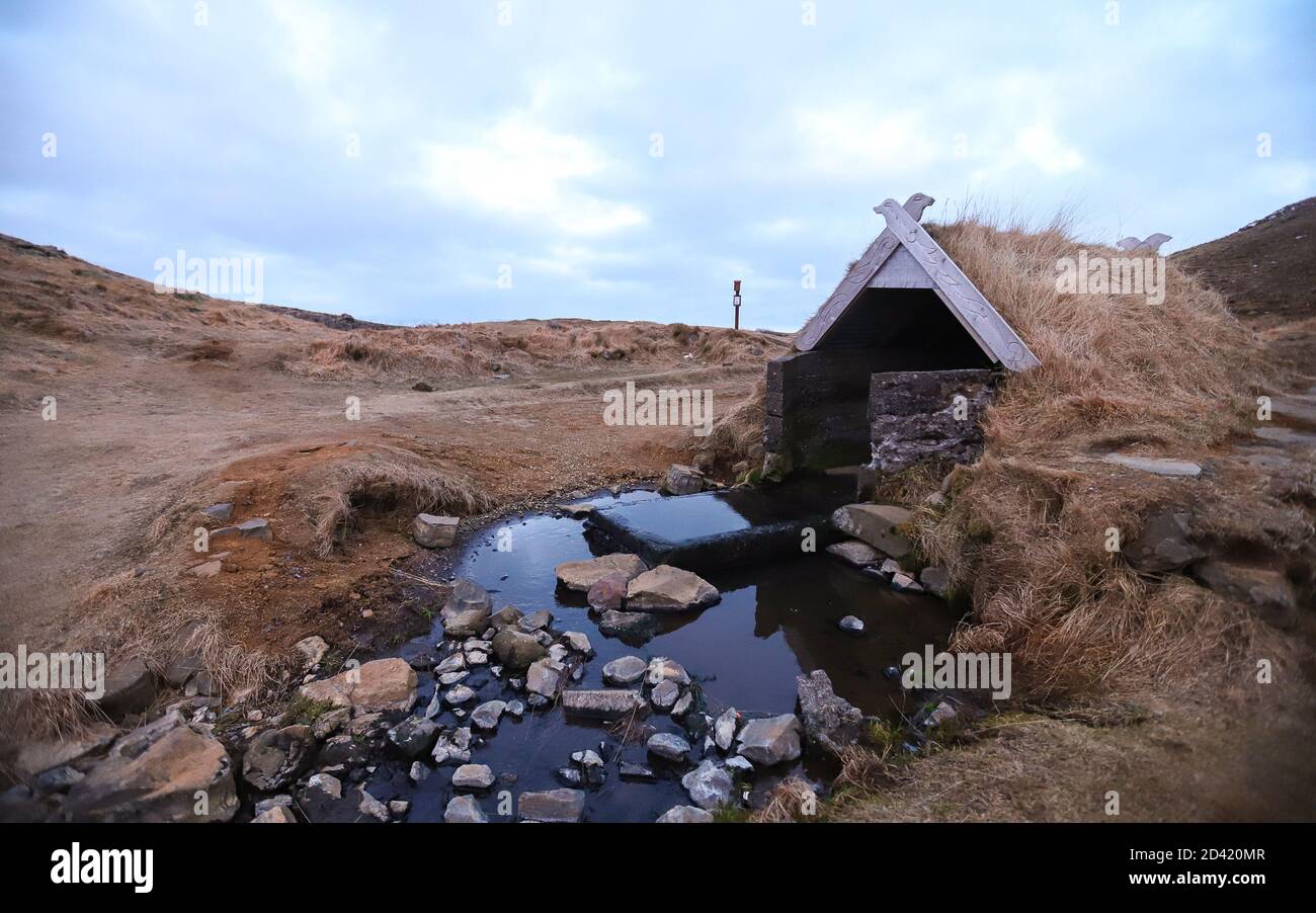 Empty pool changing room hi-res stock photography and images - Alamy