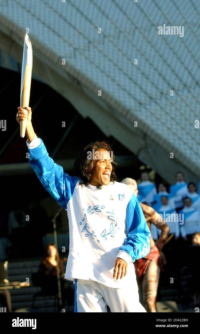 Olympics cathy freeman hi-res stock photography and images - Alamy