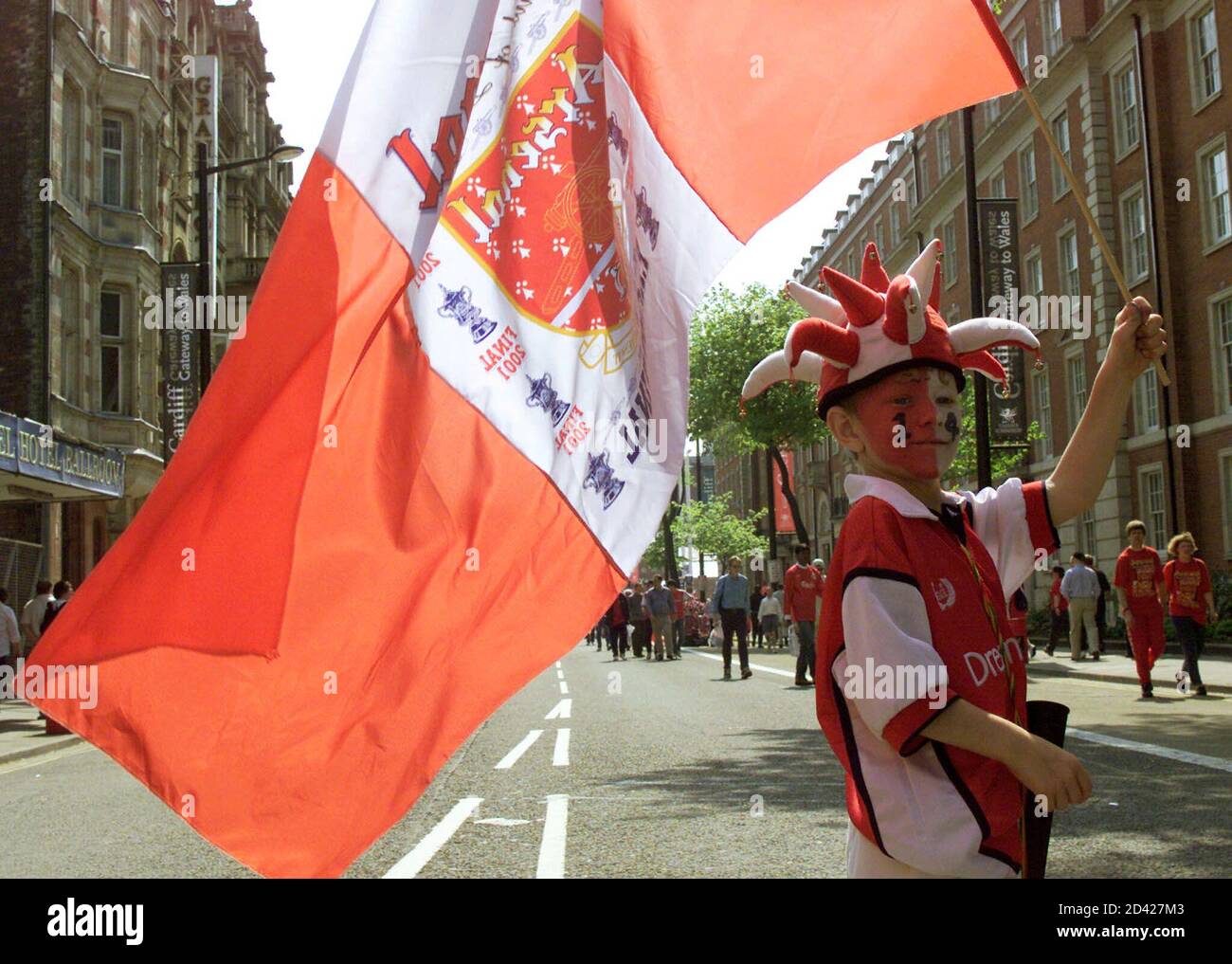 Treble leg hi-res stock photography and images - Alamy