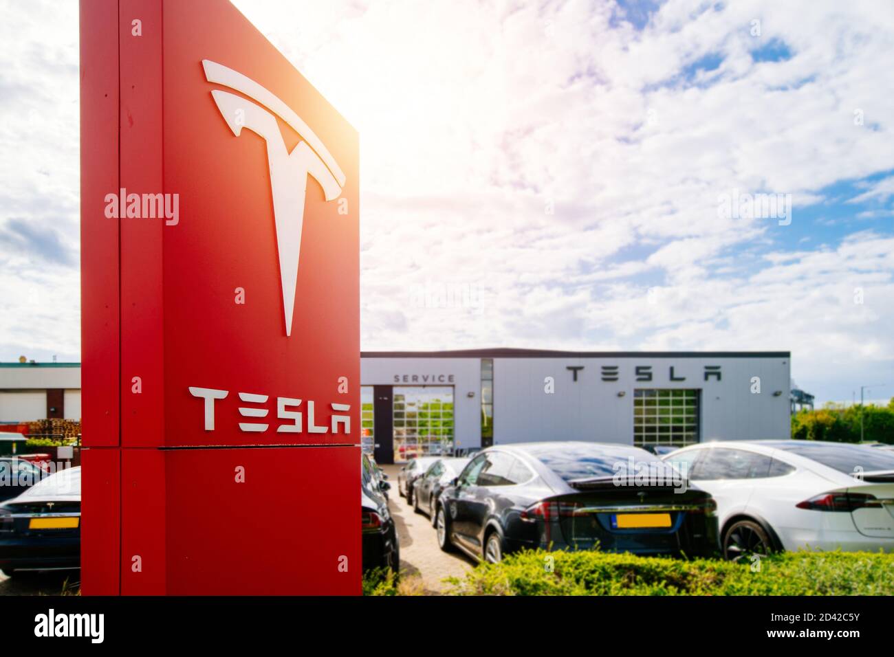 Tesla Motors Service and Training Centre, Dartford London United ...