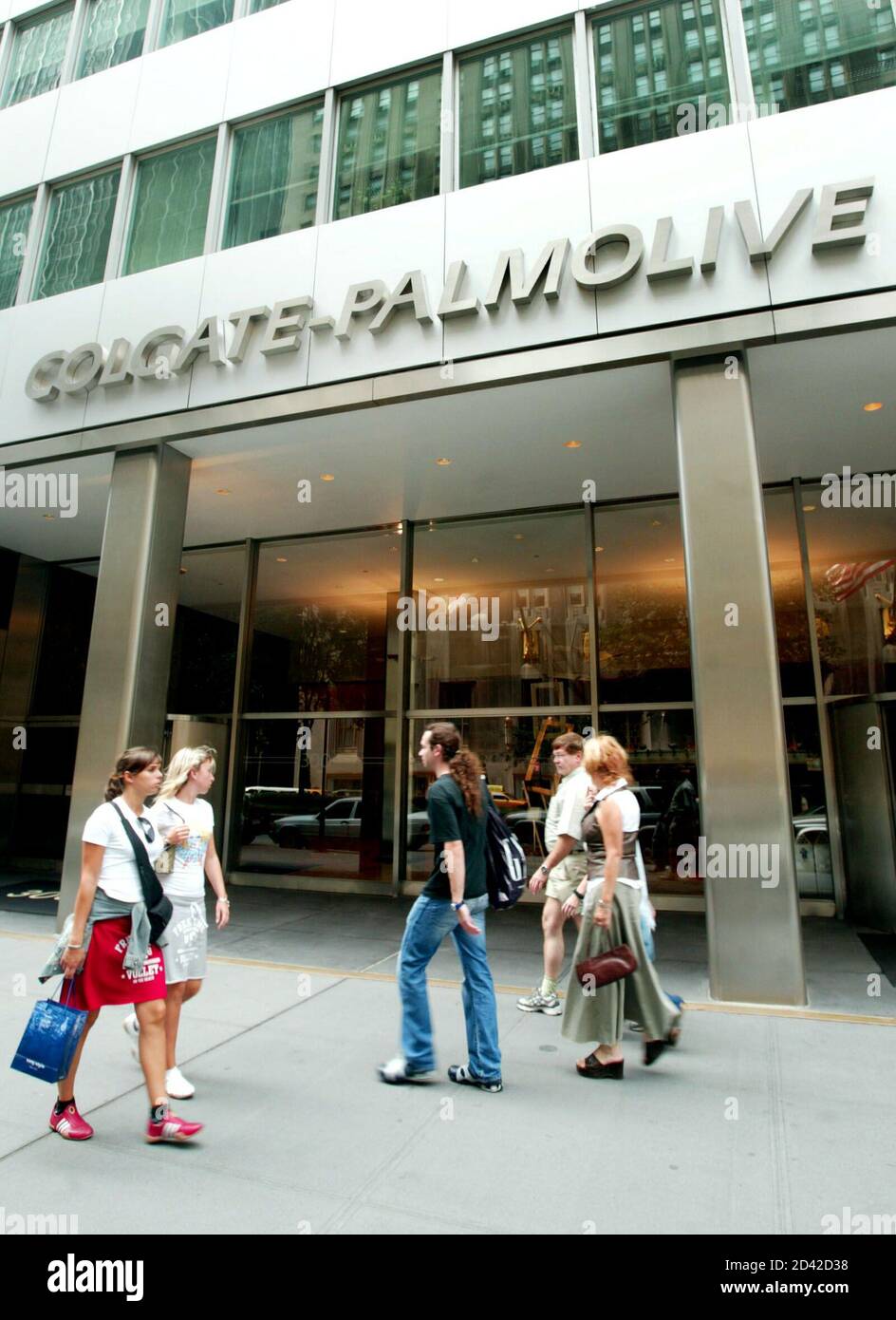 Colgate palmolive new york hi-res stock photography and images - Alamy