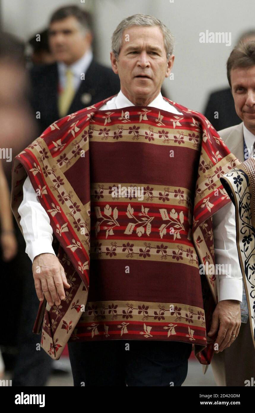 U s president george bush wearing hi-res stock photography and images ...