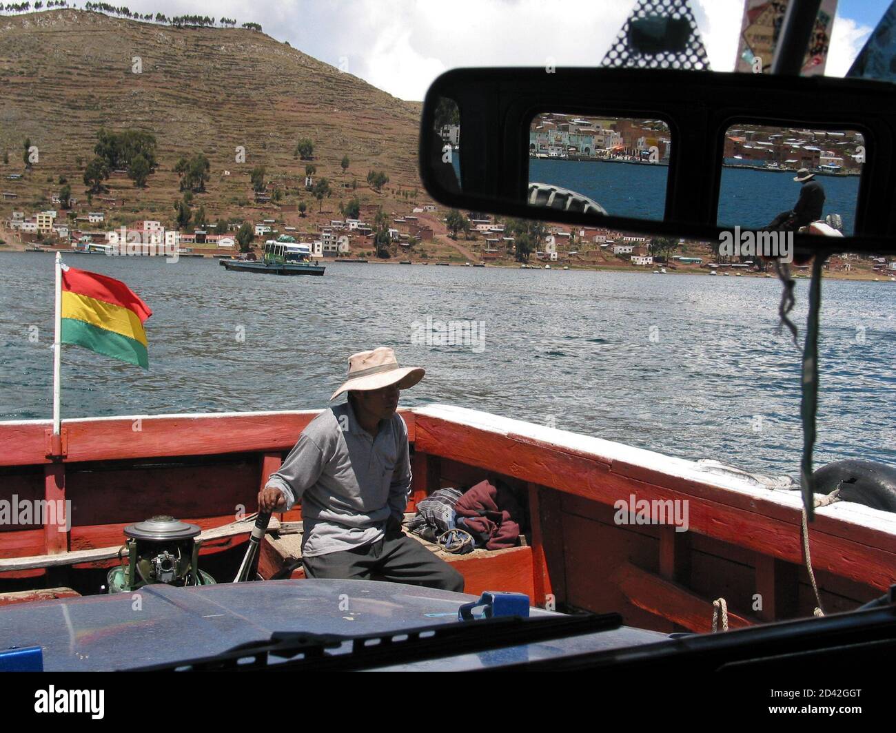 Titicaca basin hi-res stock photography and images - Alamy