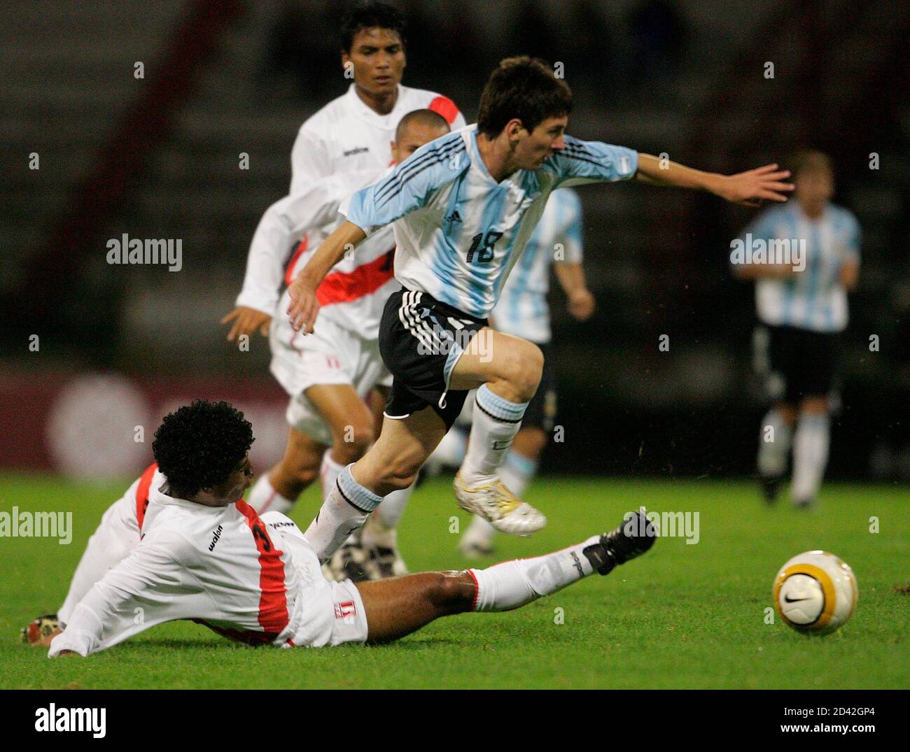 Lionel messi 2005 hi-res stock photography and images - Alamy