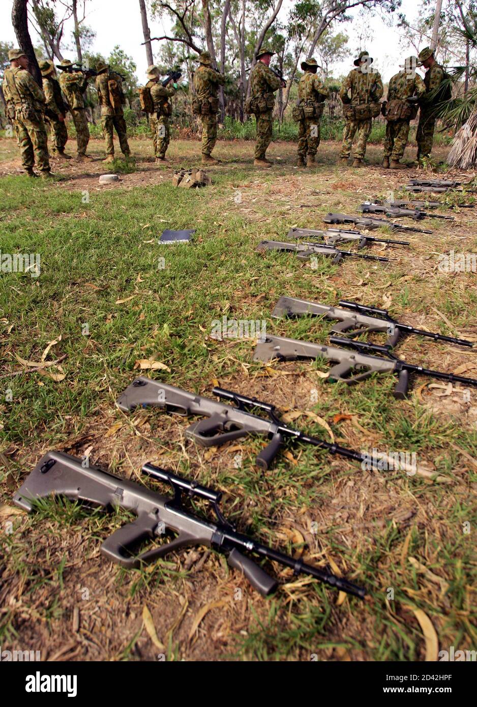 Australia Soldiers Exercise High Resolution Stock Photography and ...
