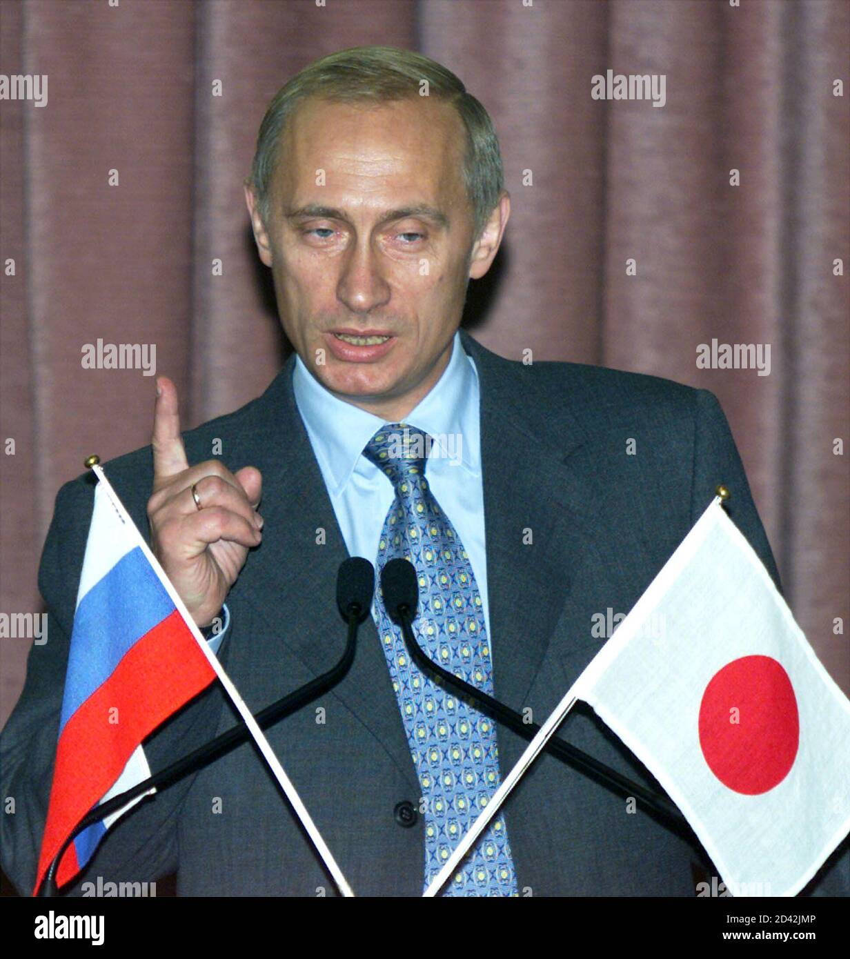 Vladimir Putin 2000 High Resolution Stock Photography and Images - Alamy