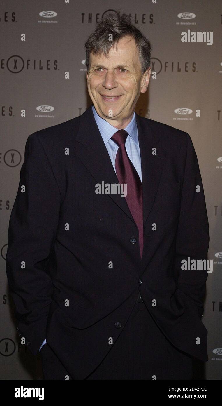 Davis duchovny hi-res stock photography and images - Alamy