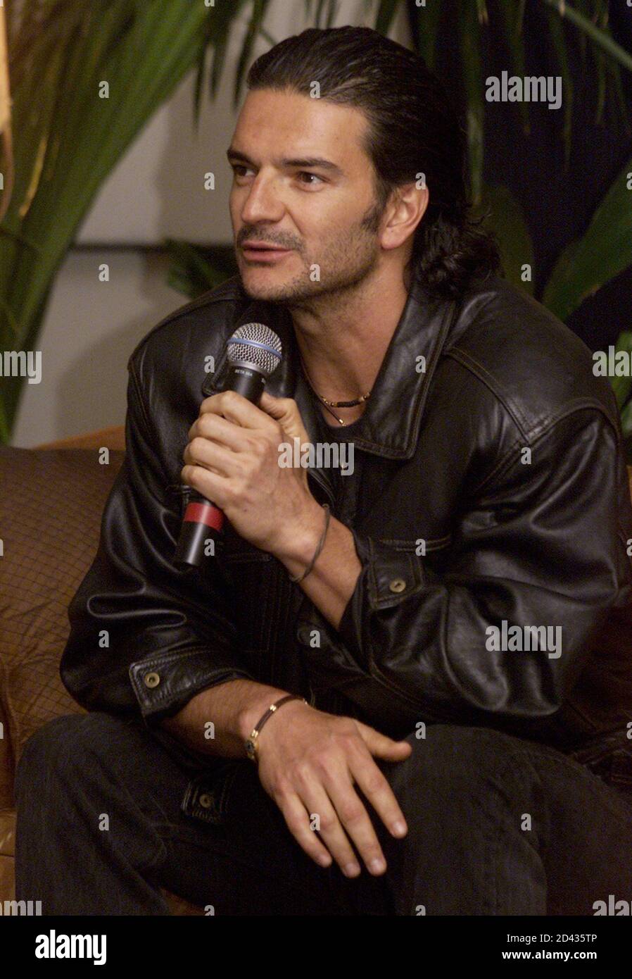 Ricardo Arjona High Resolution Stock Photography and Images - Alamy
