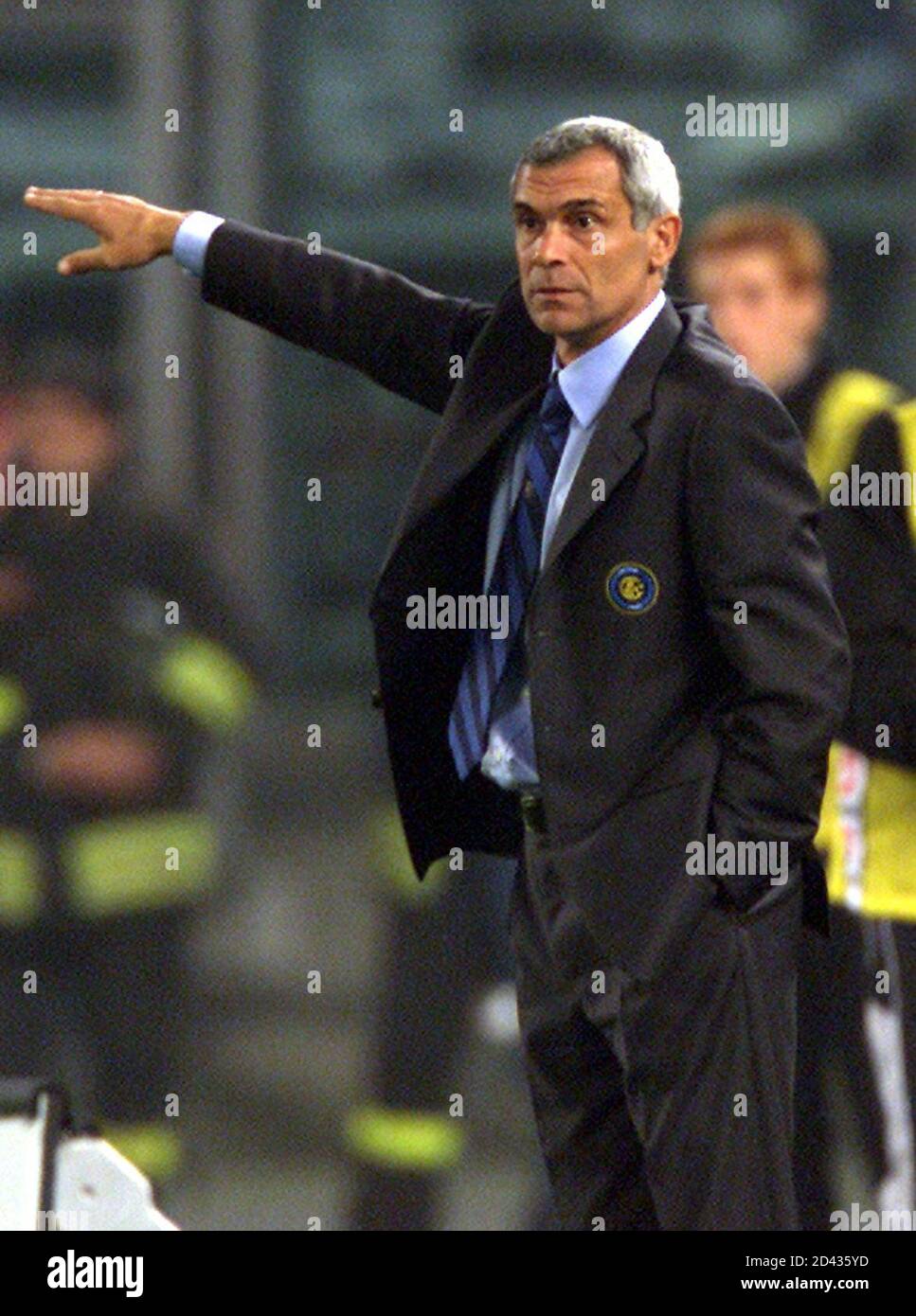 Inter milans coach hector cuper hi-res stock photography and images - Alamy