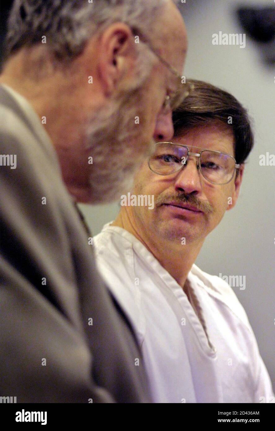 Gary Leon's Instagram, Twitter & Facebook on IDCrawl