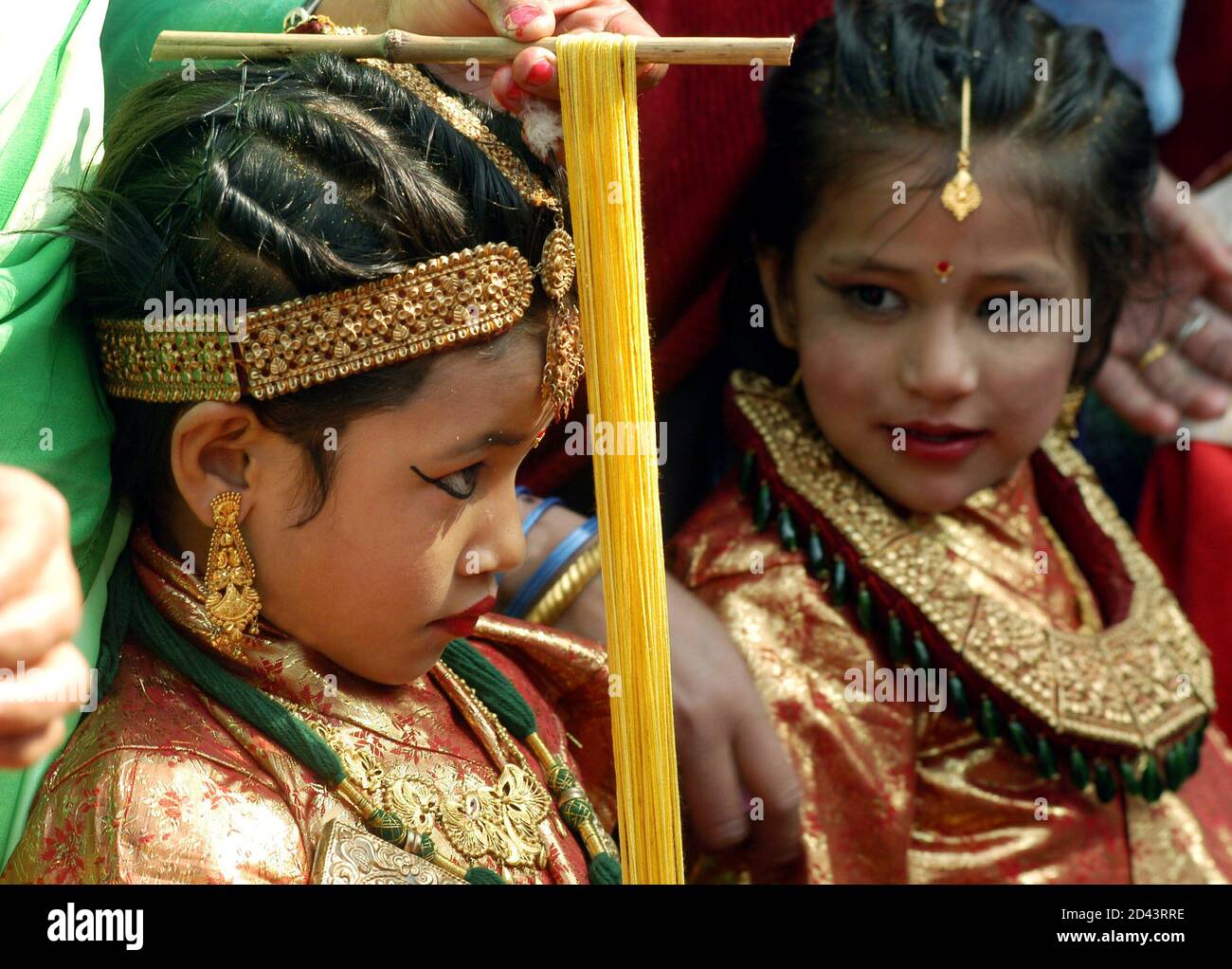 Receive traditional ceremonies hi-res stock photography and images - Alamy