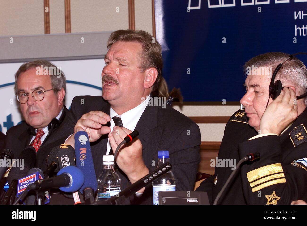 Kursk, a russian submarine hi-res stock photography and images - Alamy