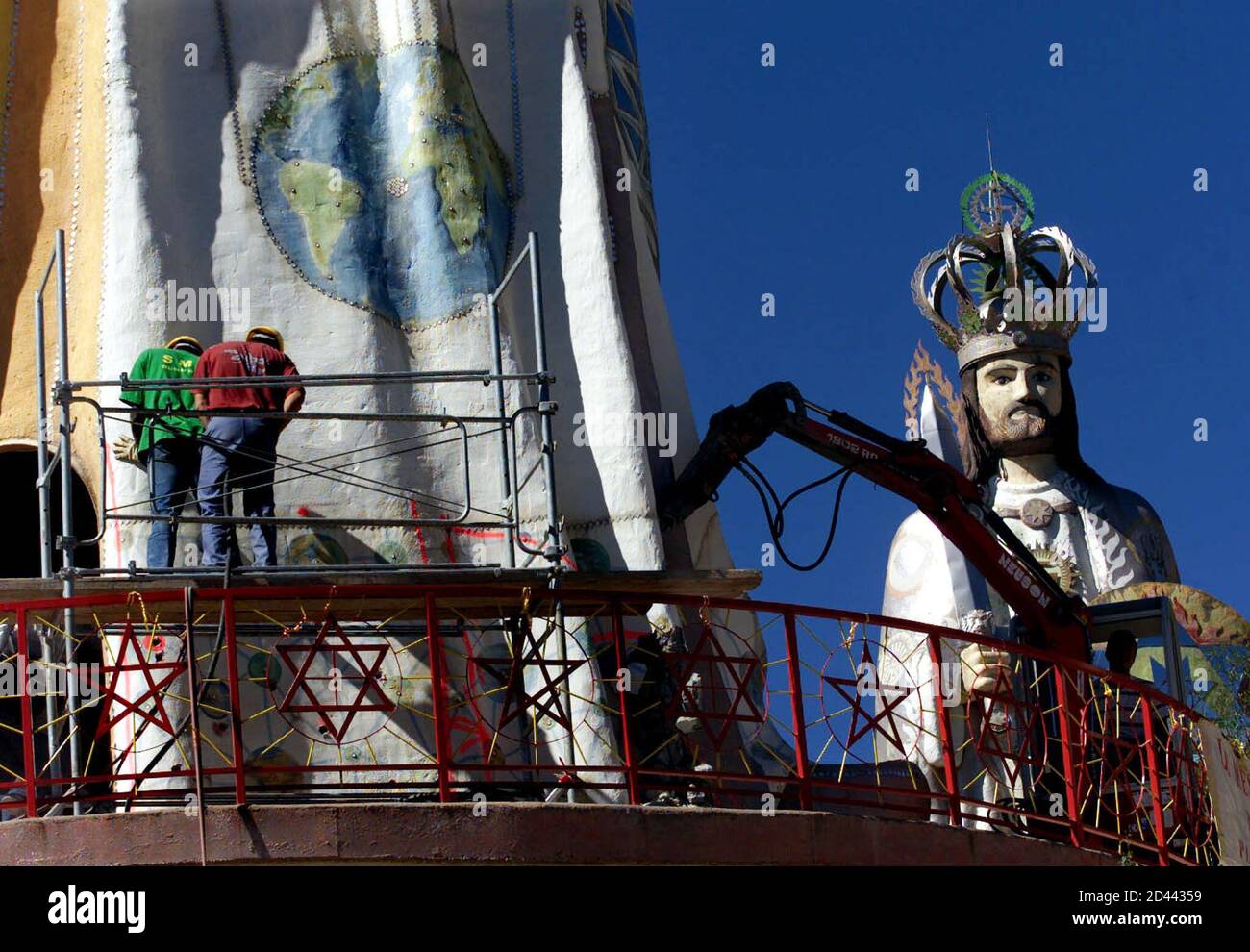 Cult and sects hi-res stock photography and images - Alamy