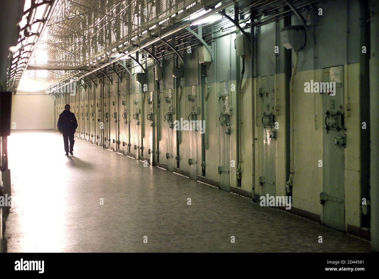 Family prison visits jail hi-res stock photography and images - Alamy