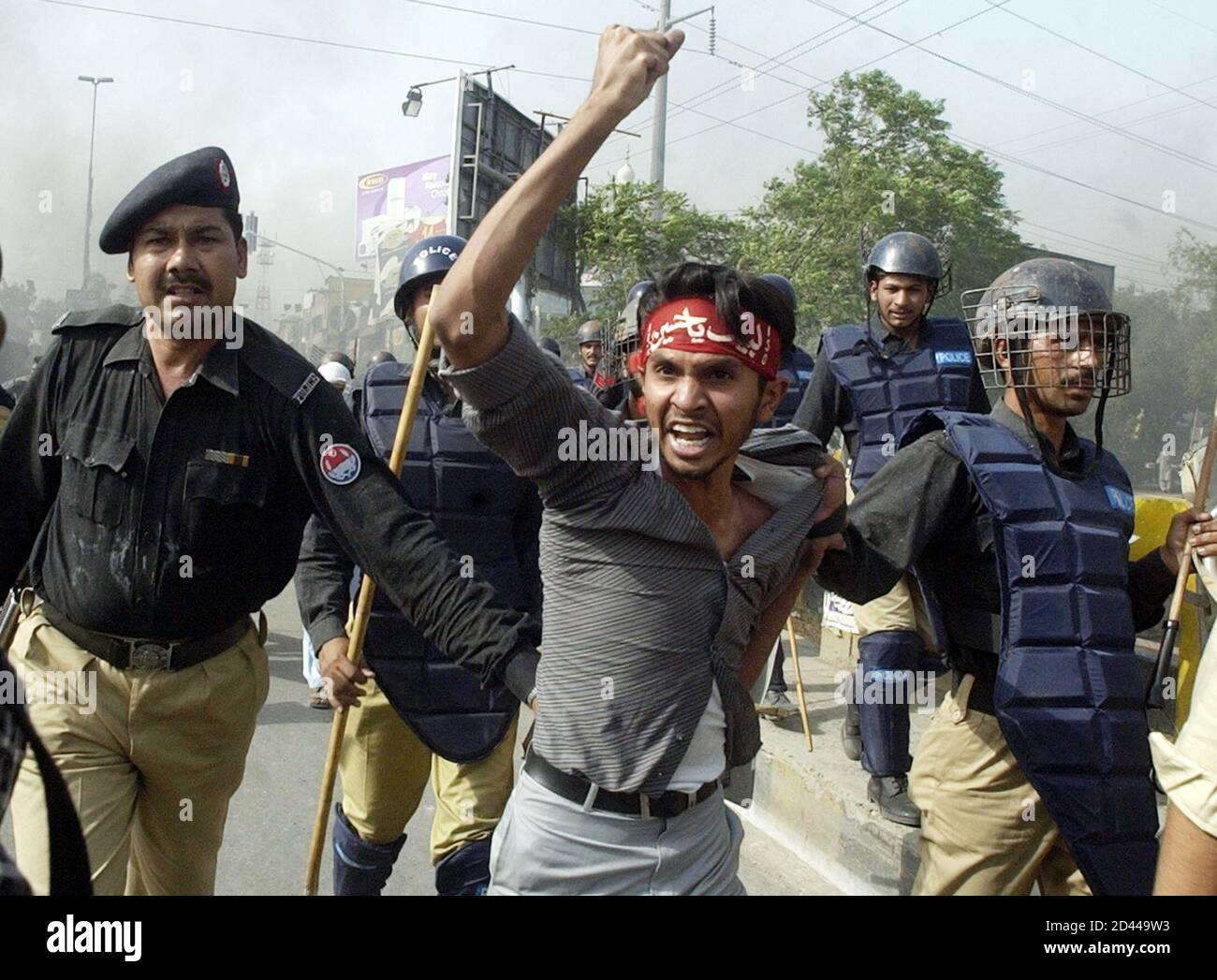 Friday 14 may 2004 hi-res stock photography and images - Alamy