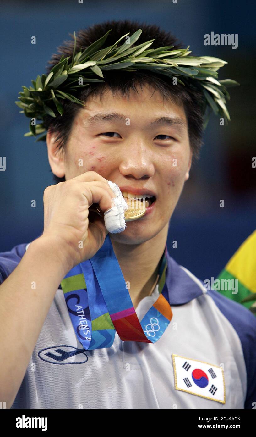 Issei kato hi-res stock photography and images - Alamy