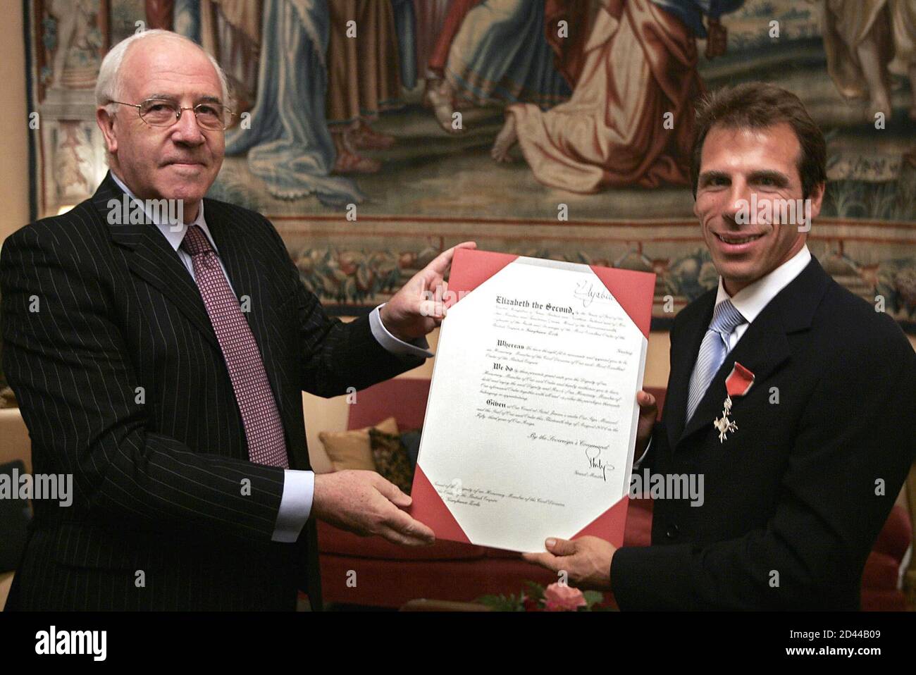 Sir ivor l hi-res stock photography and images - Alamy