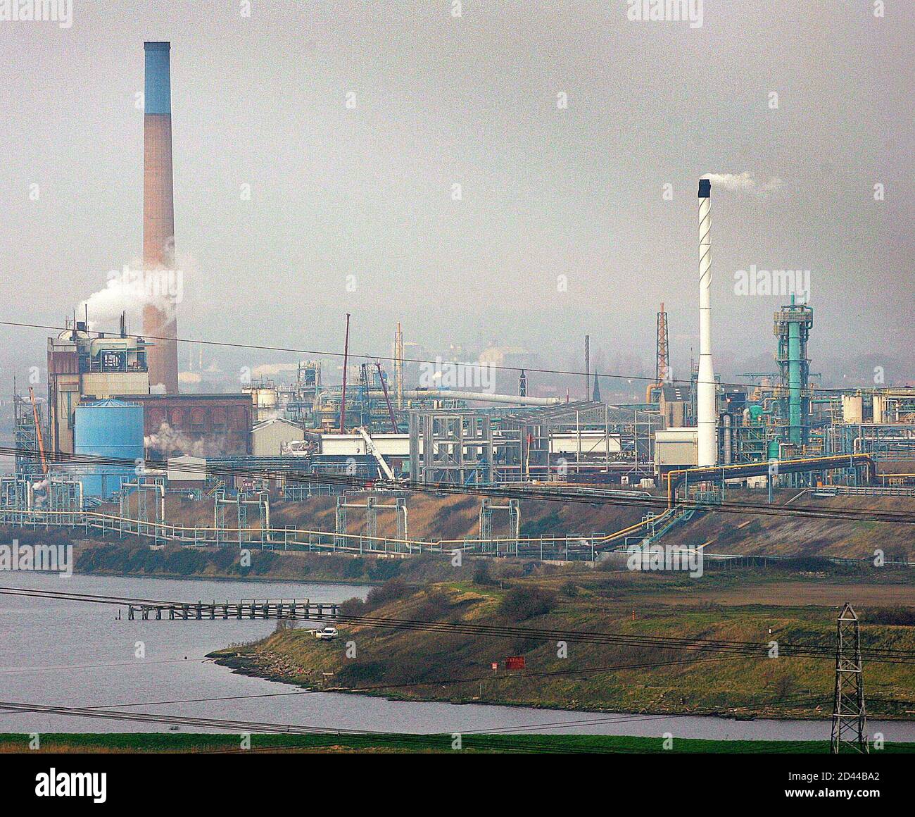 Runcorn chemical plant hi-res stock photography and images - Alamy