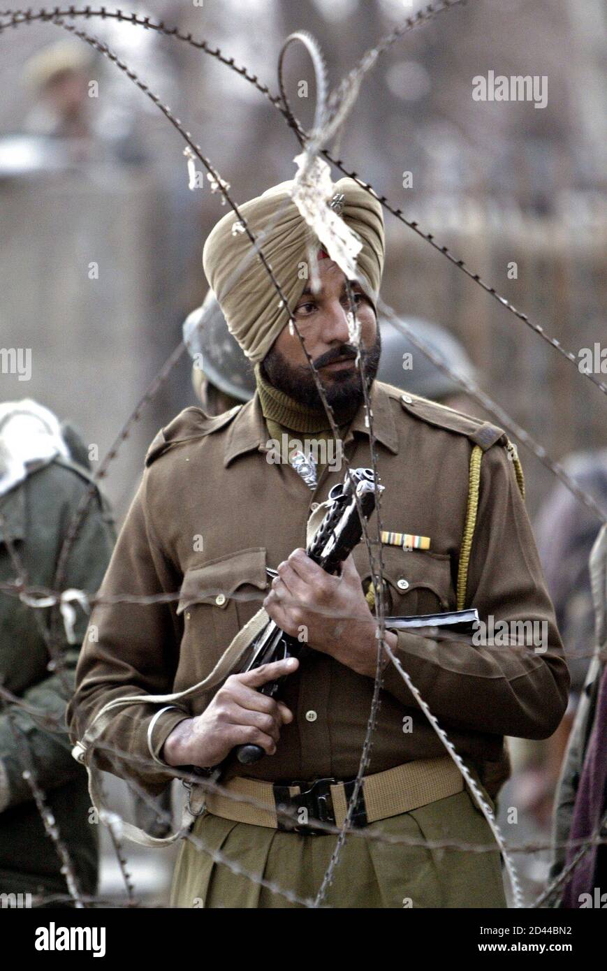 Sikh soldier hi-res stock photography and images - Alamy