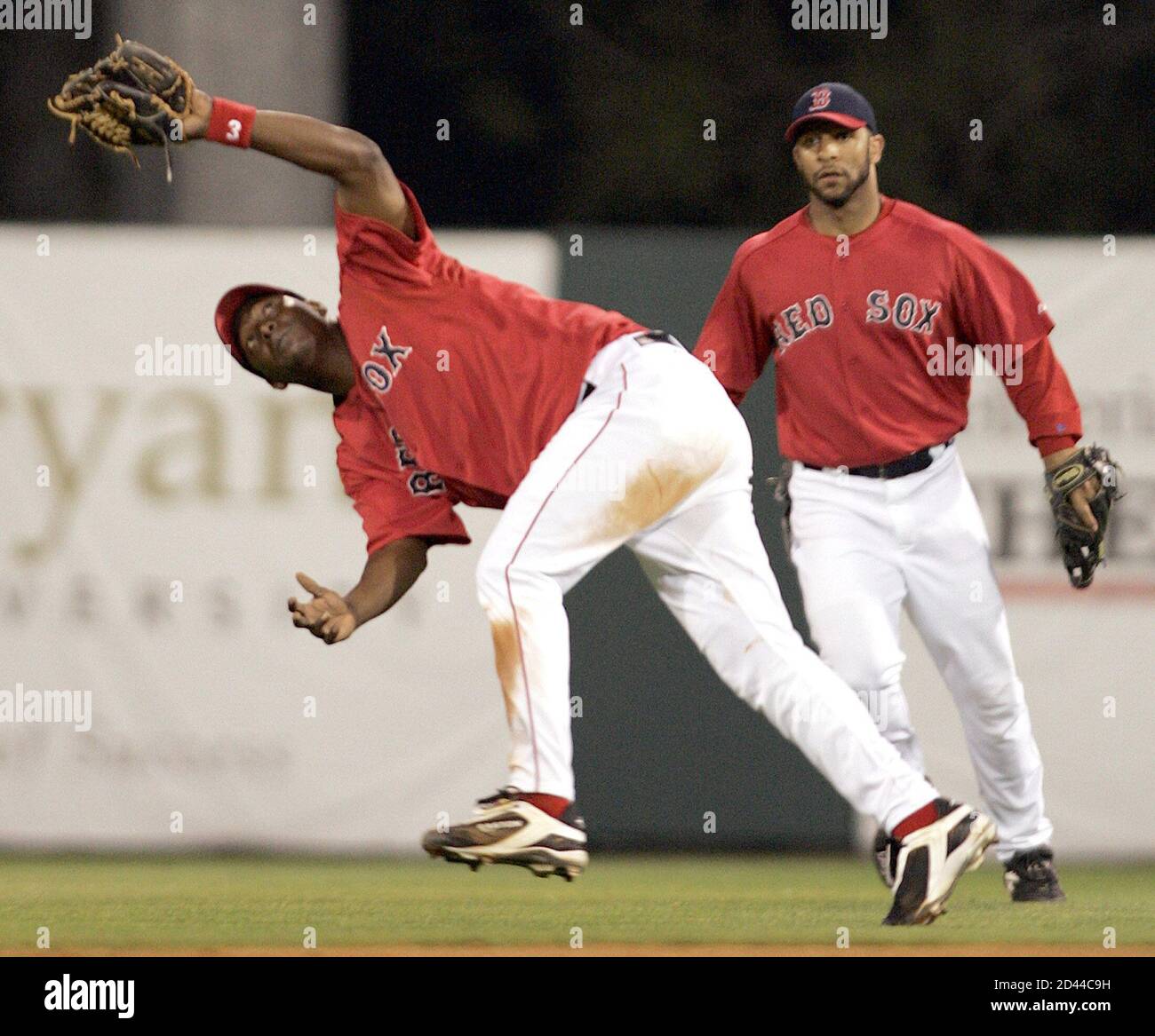 Yankees shortstop catch hi-res stock photography and images - Alamy
