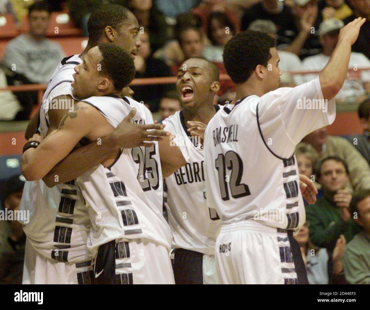 Mike sweetney hi-res stock photography and images - Alamy