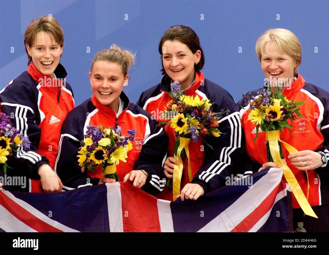 Debbie knox and rhona martin celebrate winning the gold medal hi-res ...