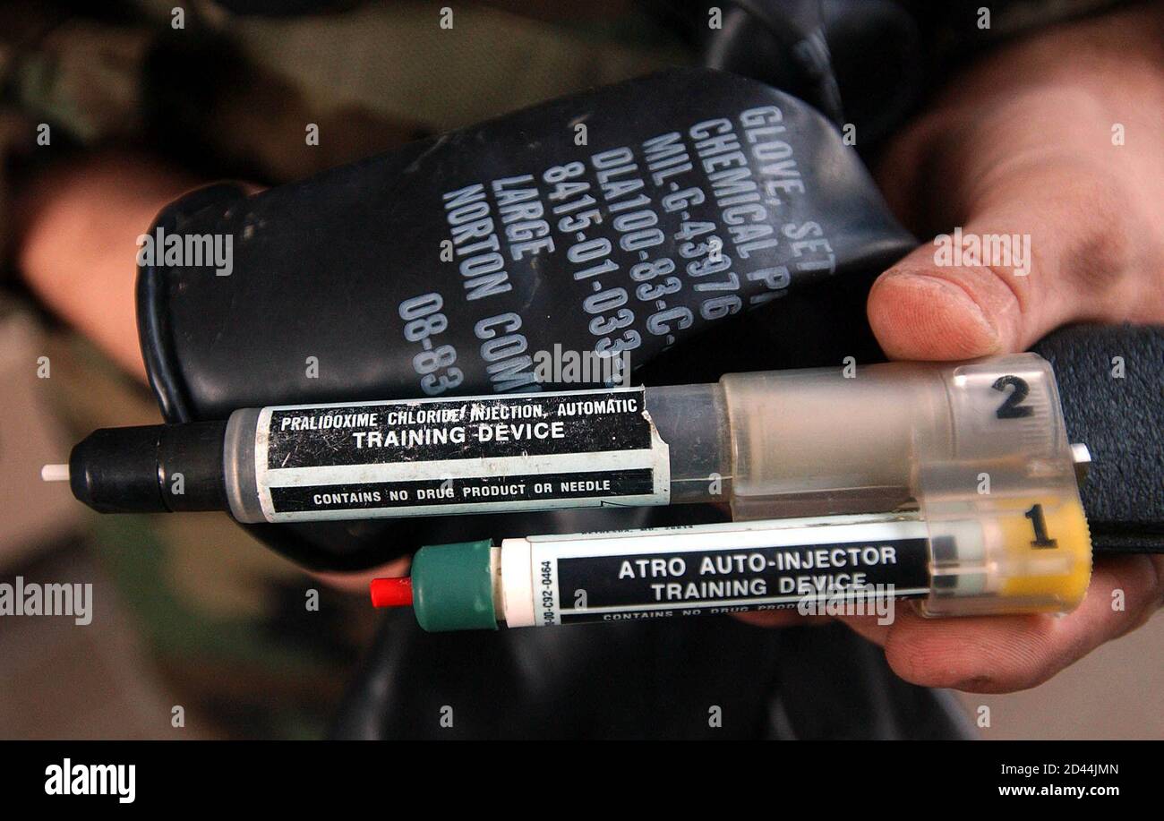 Chemical defence unit hi-res stock photography and images - Alamy